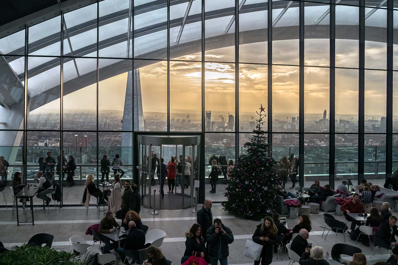 the Sky Garden - beautiful garden and view at 160m height